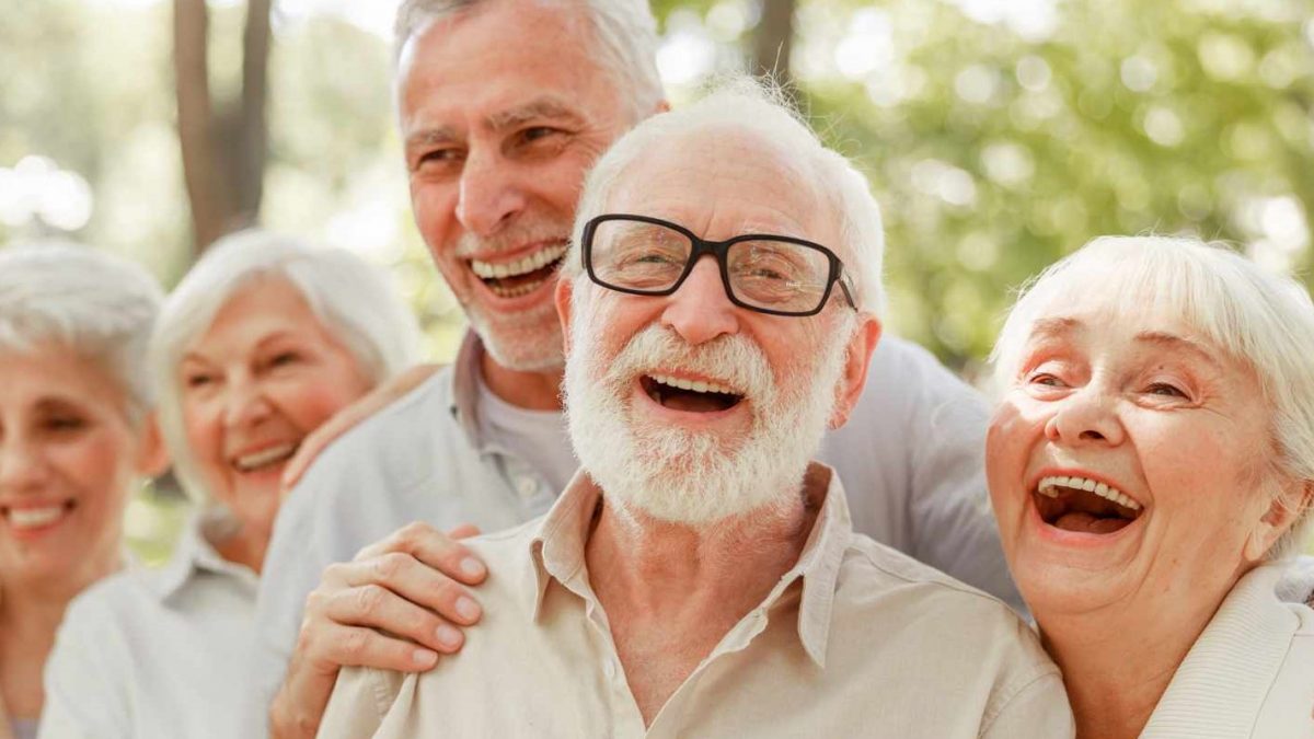 Quels sont les risques d’une édentation ? - Centre Dentaire Deramchi